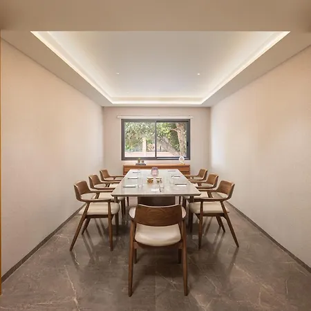 Ginger Delhi, Chanakyapuri New Delhi: 4 star Hotel with a Minimum Price ...